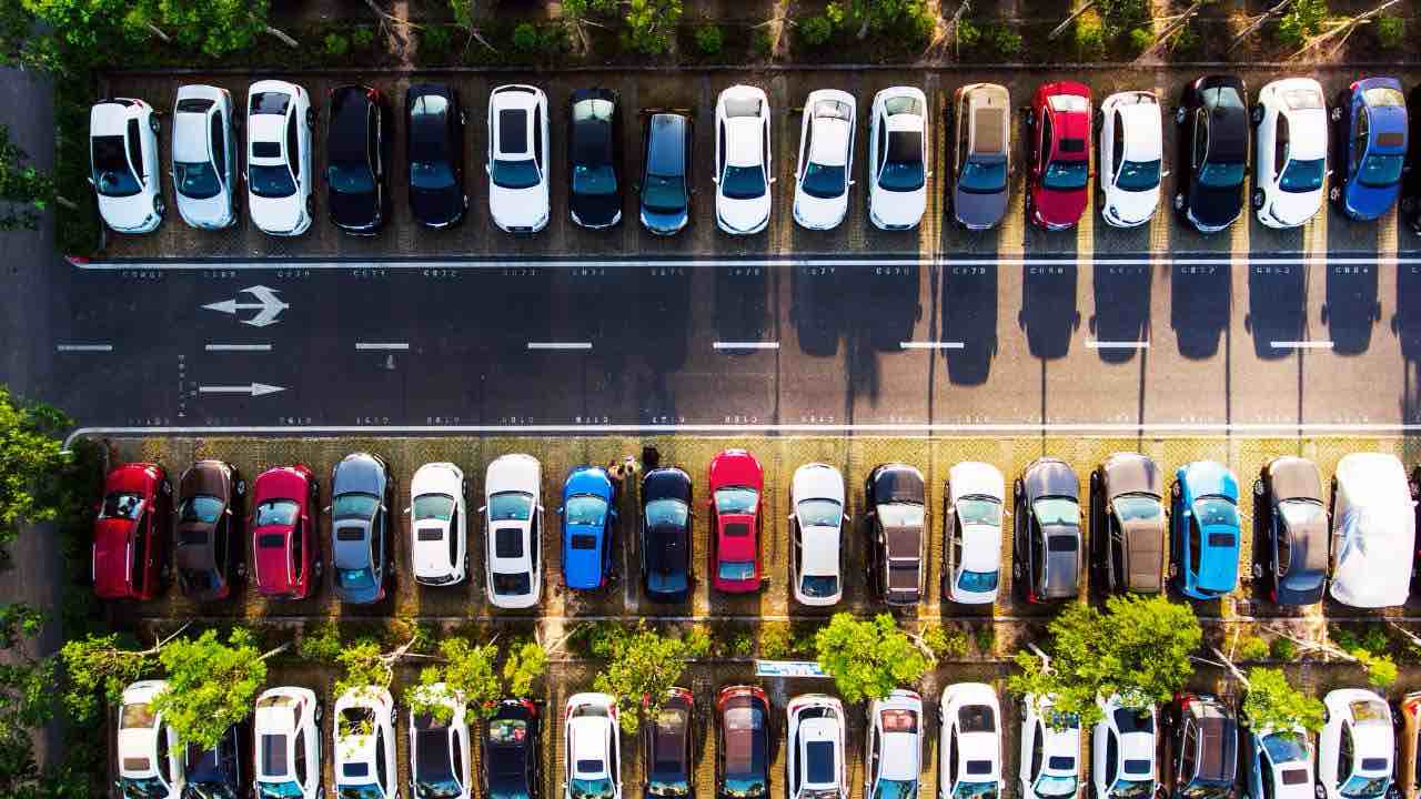 Il colore della tua auto è determinante, ecco come influisce sul ...